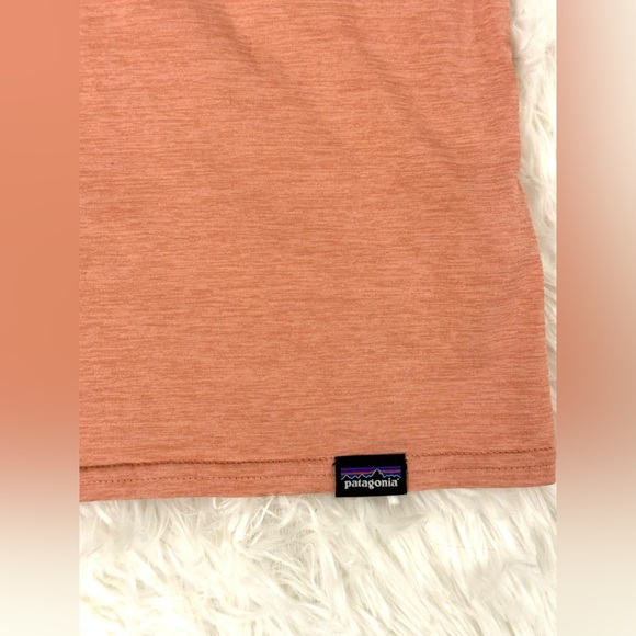 Patagonia | Tops | Patagonia Capilene Cool Daily Graphic Womens Tshirt ...